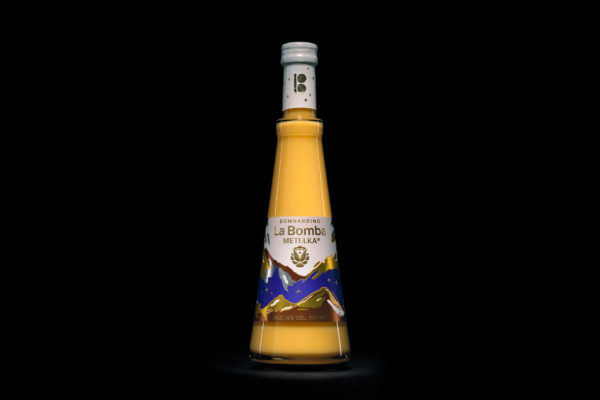 Bombardino – Italian eggnog liqueur